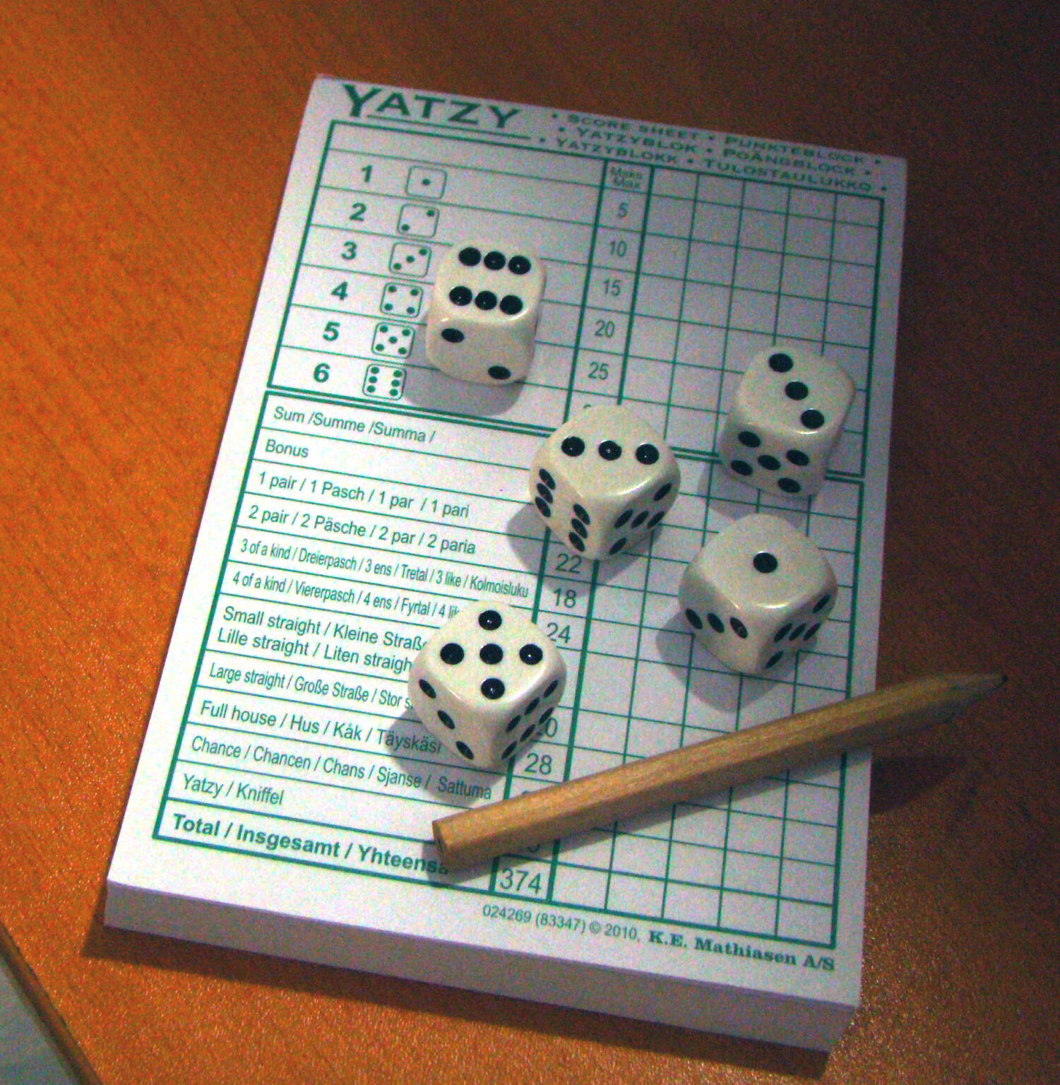 Yahtzee - card-games.nz